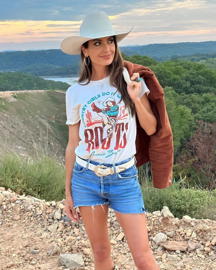 Annie Bosko Biography: Wiki, Age, Career, Height, Weight, Boyfriend ...